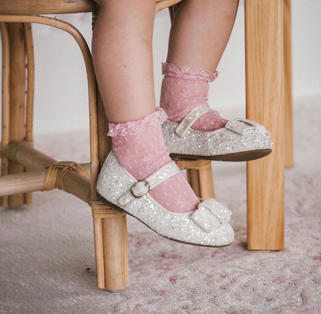 Sosete Din Dantela Roz Pudra Bebelusi Fata Condor 4502/4 – AnneBebe